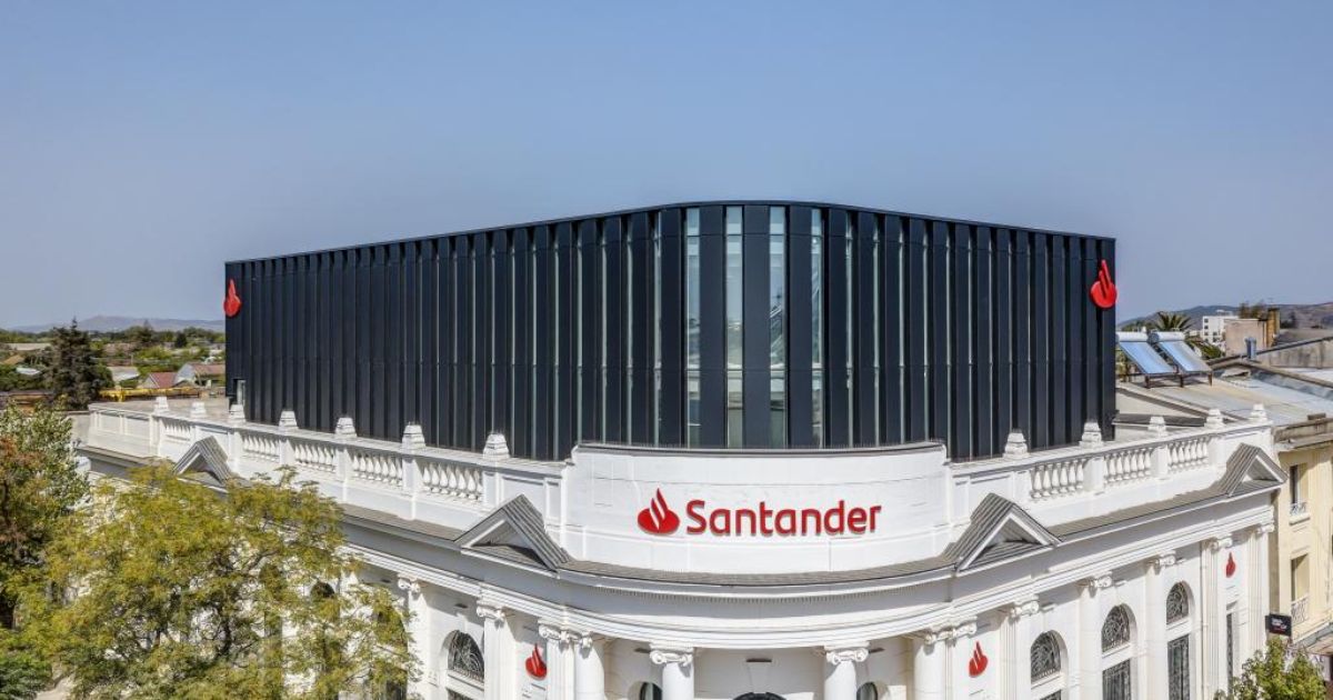 Santander Building Refurbishment | Trespa