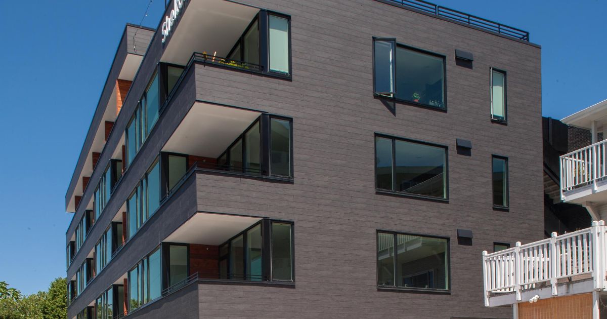 Shelton Eastlake Apartment Complex Seattle | Trespa